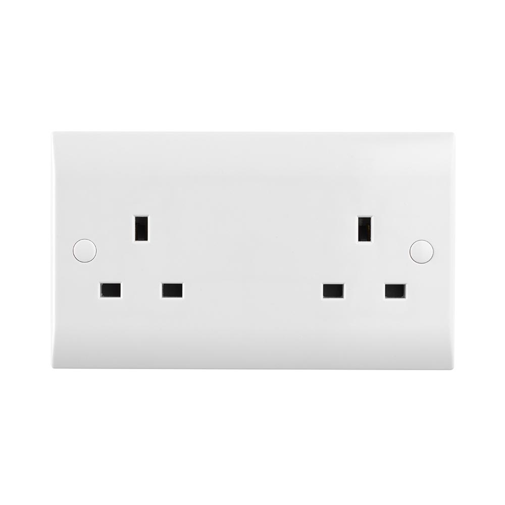 Curved Edge 13A 2G SP Unswitched Socket